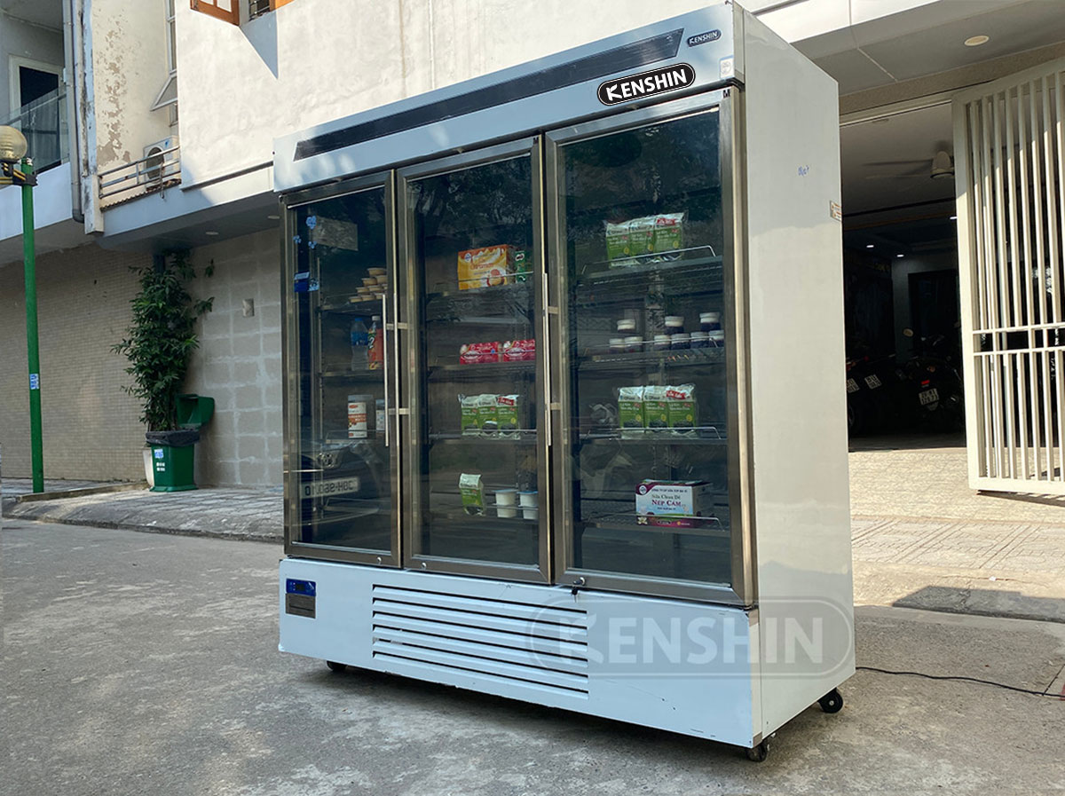 Tủ đông đứng mặt kính 3 cánh Kenshin KS-3K1750F - KENSHIN VIỆT NAM